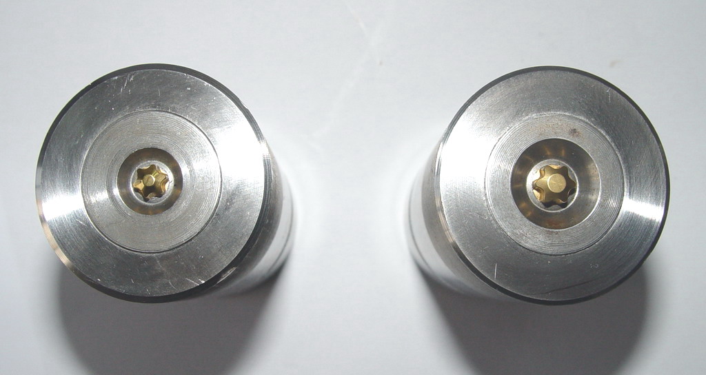 PROFESSIONALLY PRODUCING TUNGSTEN STEEL STAMP MOULDS -Sample library ...